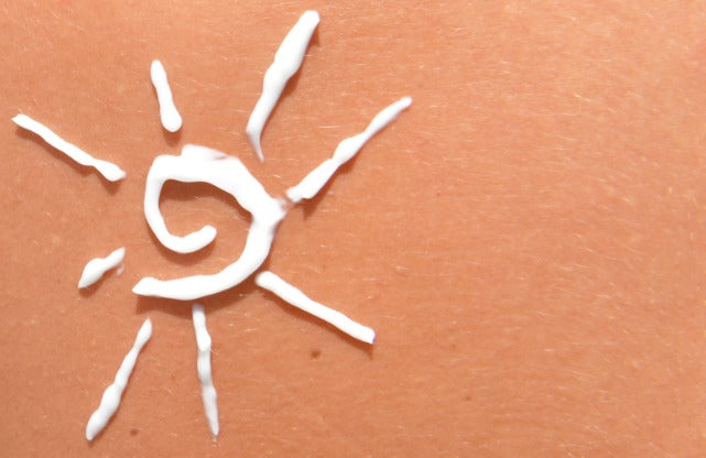 הגנה מהשמש: המדריך המלא להגנה מפני השמש | Iconix – ICONIX